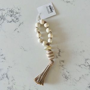 Pier 1 | Dining | Pier Farmhouse Beaded Natural Napkin Rings Set | Poshmark